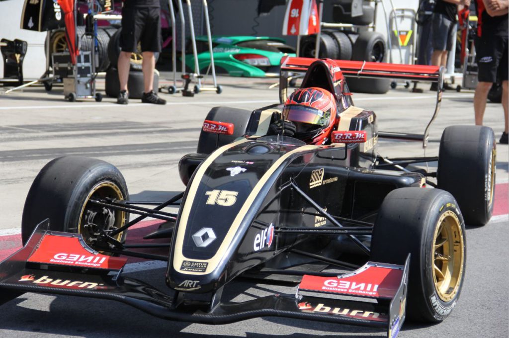 Pilotez une Formule Renault – R-ace INSIDE